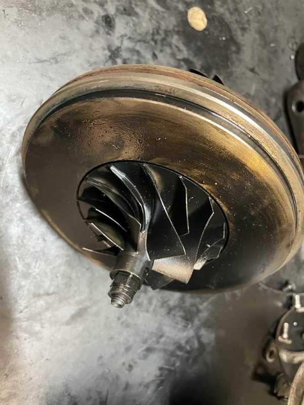 Reconditionare turbina tri-turbo BMW 750d Xdrive 2014 - ROBNEC ...